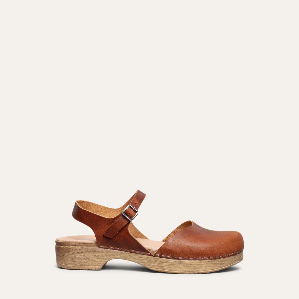 Calou Clogs | Diana Brown Clog Mary Jane-style