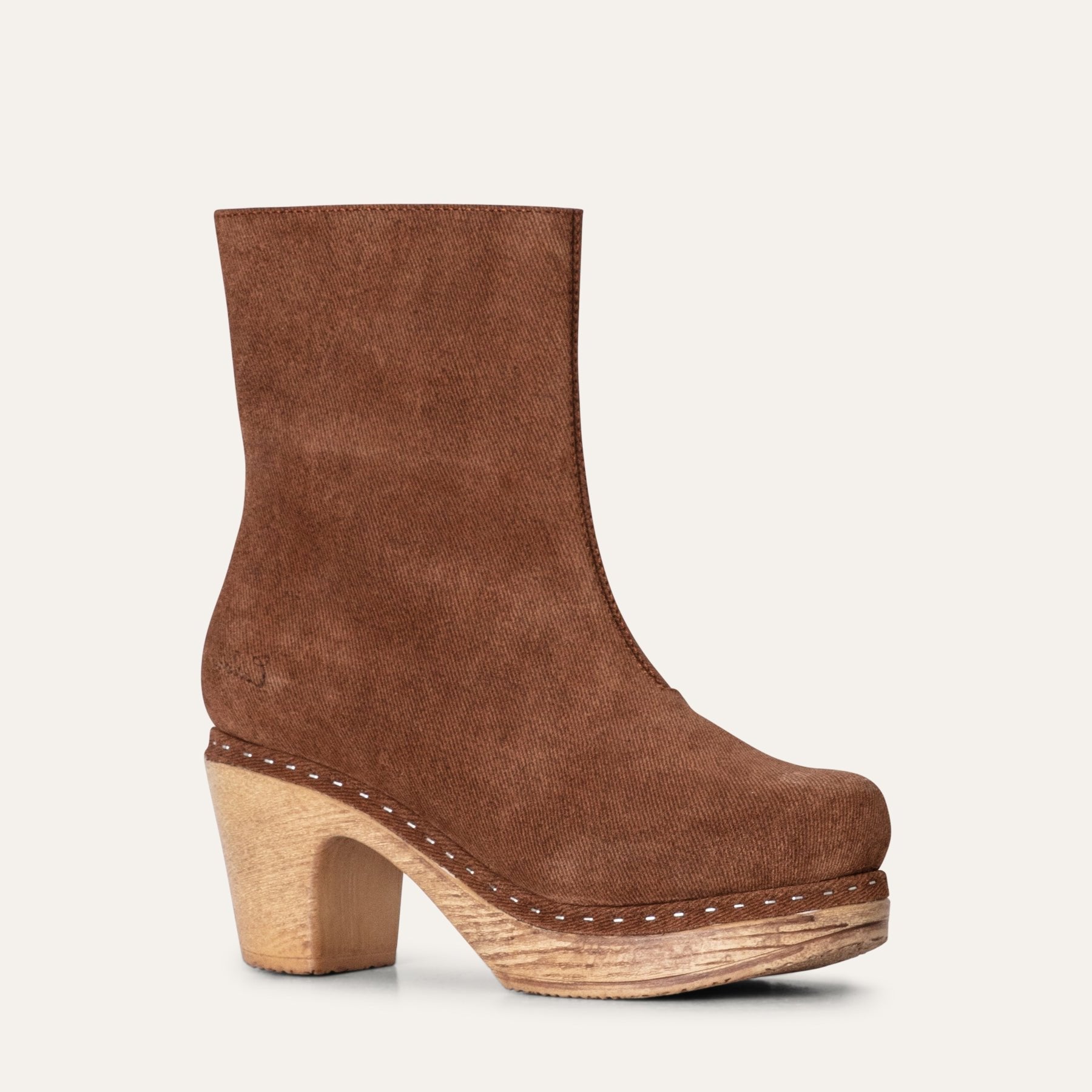 Calou Stockholm | Molly Brown jean-look suede clog boot
